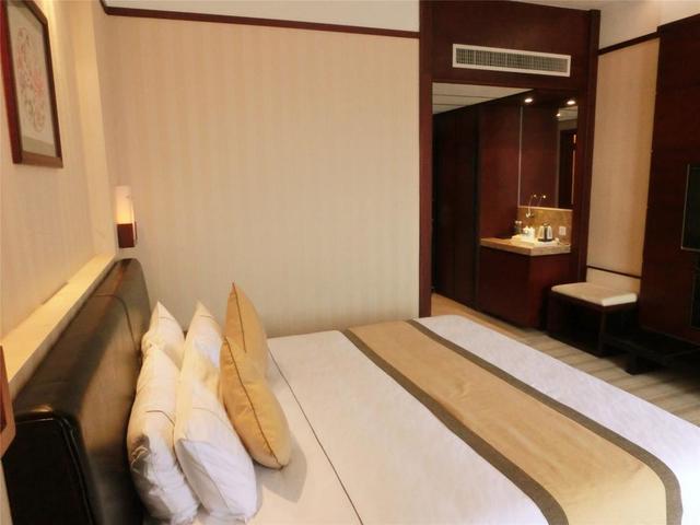 Туры в отель Baiyun International Convention Center 5*, Китай, Гуанчжоу ...