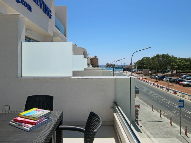 Туры в отель Phaedrus Living: Seaside Luxury Flat Harbour 102 Apts ...