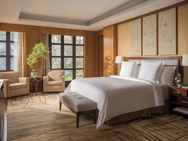 Туры в отель Four Seasons Hotel Hangzhou at West Lake 5*, Китай ...